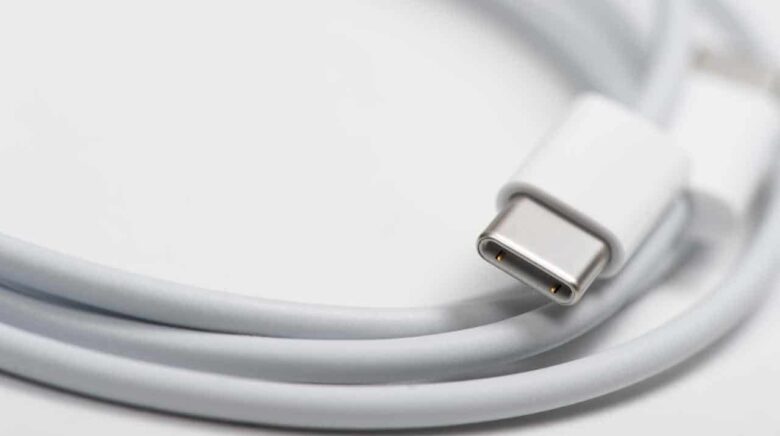 Apple ready to switch to the USB-C port