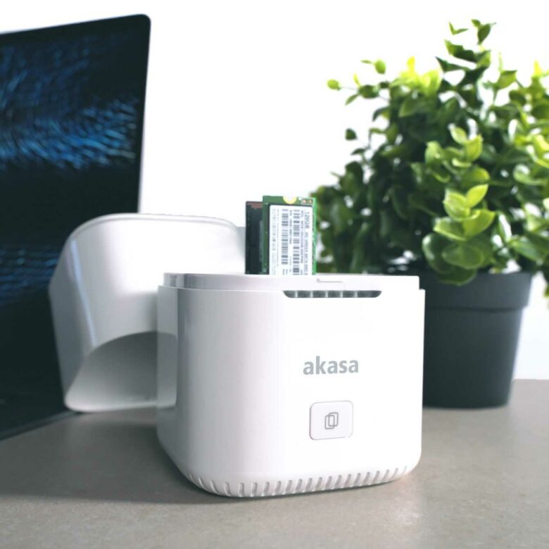 DuoDock MX Dual NVMe Dock: news from Akasa