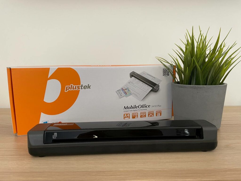 Plustek MobileOffice S410 Plus review: the scanner you don't expect