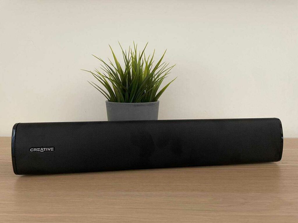 Creative Stage Air V2 review: compactness synonymous with quality