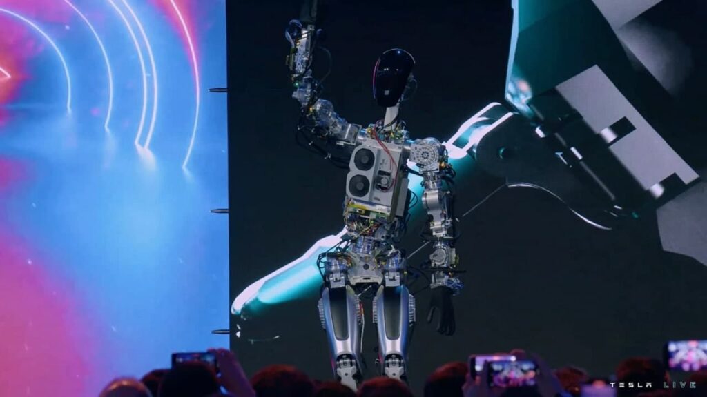 Elon Musk unveils the prototype of the humanoid robot Optimus