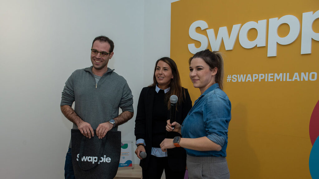 Meet again, at the Swappie • techgameworld.com Pop Up Store