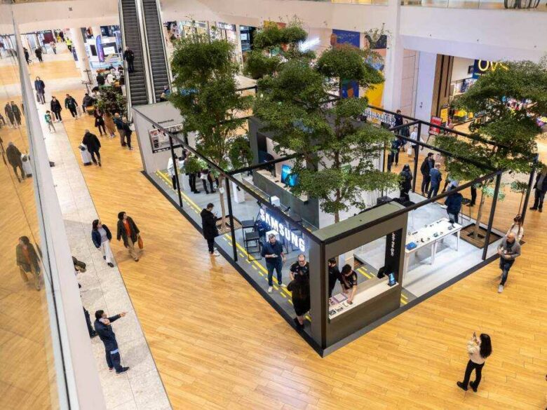 Samsung: inaugurated a Galaxy Pop Up Store dedicated to the S23