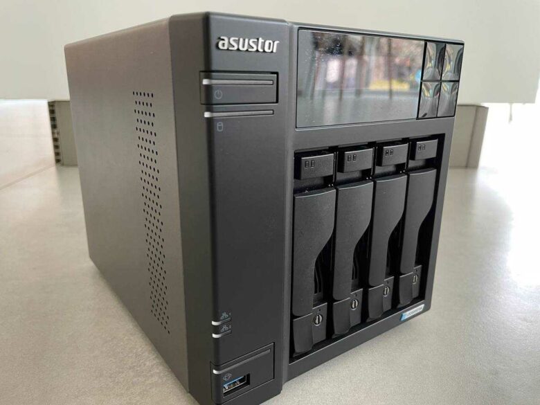 Asustor Lockerstor 4 Gen2 review: NAS excellence