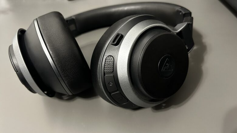 Turtle Beach's Stealth Pro headset review: Premium quality without any ...