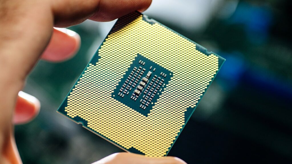 Microsoft may be helping AMD with AI chips