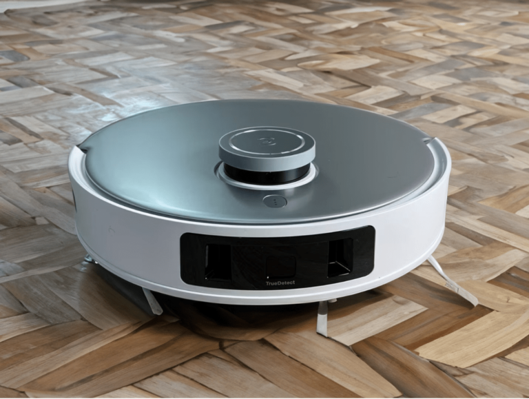 ECOVACS T20 Omni Review: Best Robot Vacuum and Mop?