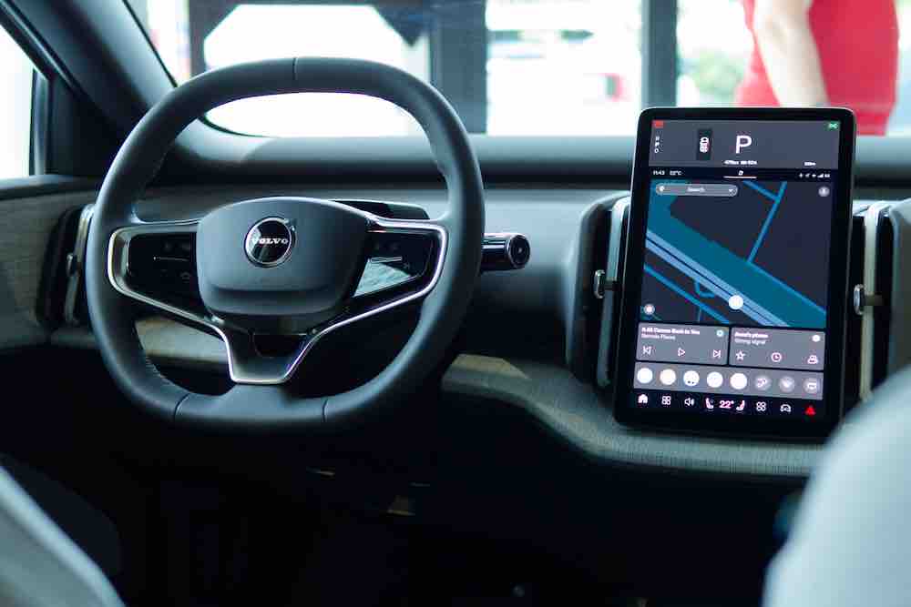 The new Volvo EX30 – a car that turns heads