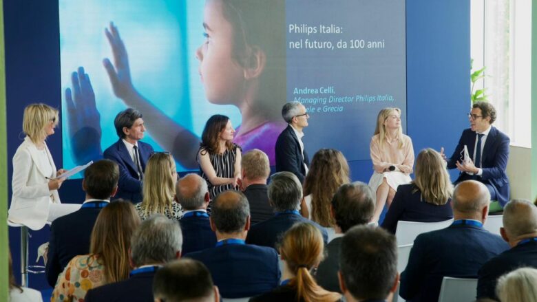 Philips celebrates 100 years of activity in Italy