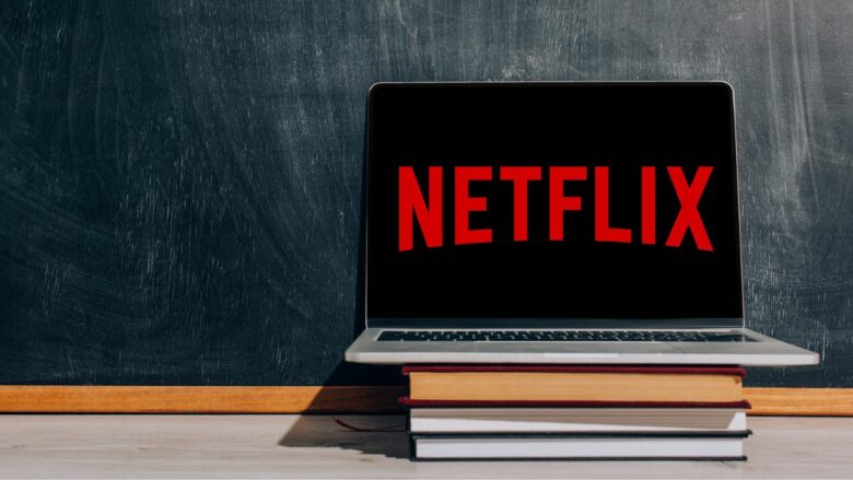 Netflix: Password sharing ban boosts subscribers