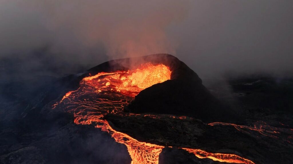 Geothermal energy: magma as a new frontier in Iceland