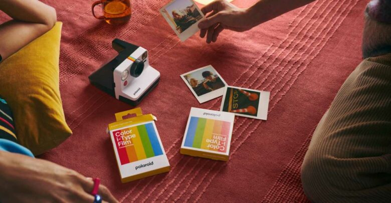 Valentine's Day with Polaroid promo: say it with a snapshot